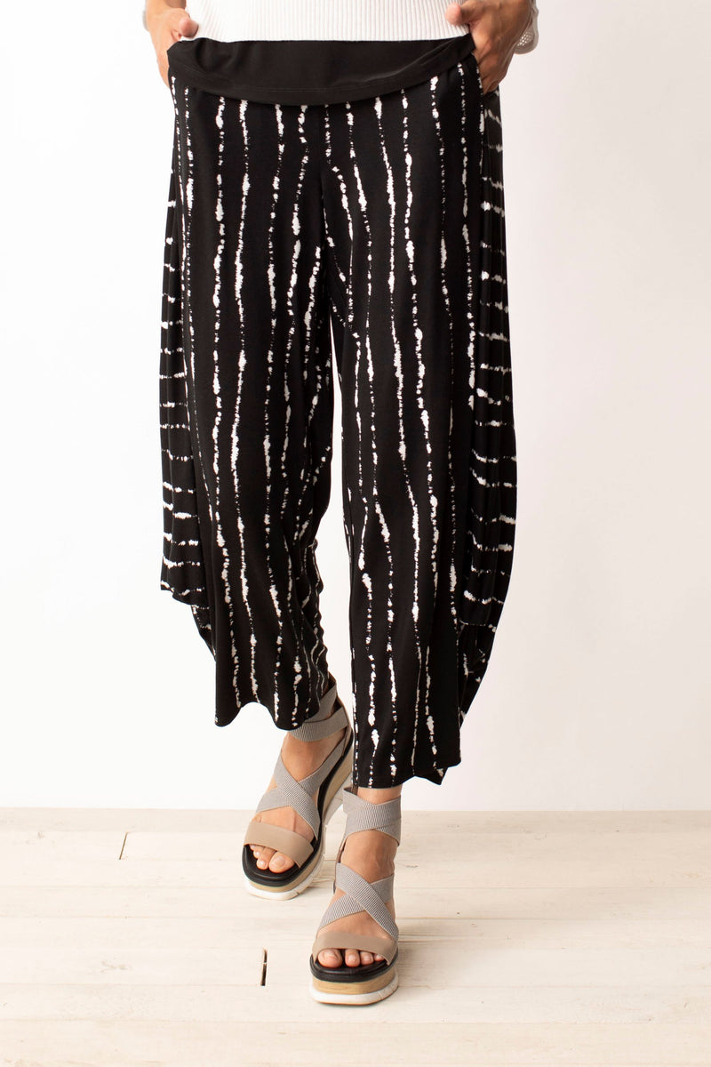 Sadie Pant – Charisma Collections